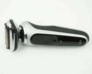 Braun Series 7 Review [Old & New Generations]: Is 7071cc The Better ...